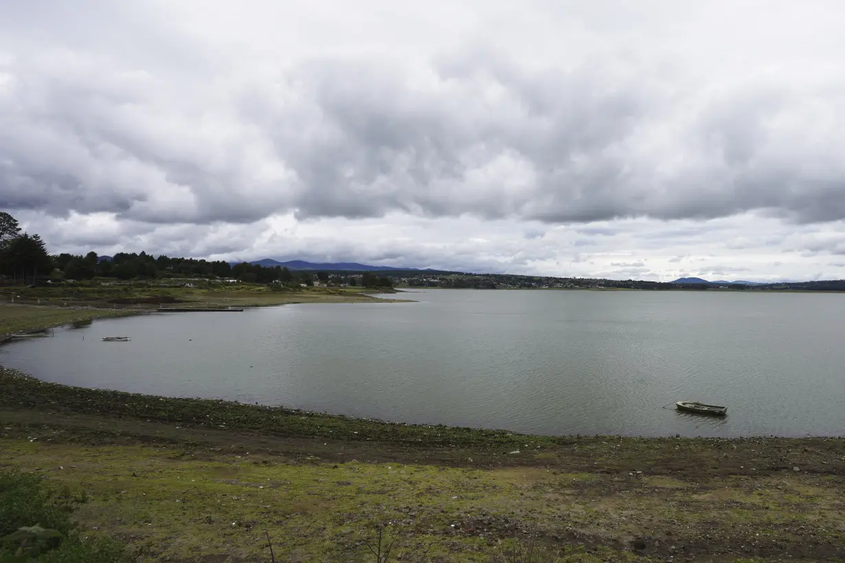 LA Post: After rainy season that wasn't, parched Mexico City starts ...