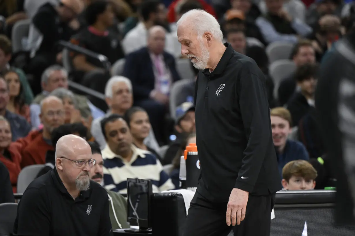 LA Post: Spurs coach Gregg Popovich chastises home fans for booing ...