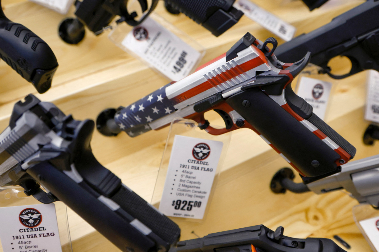 LA Post: Pennsylvania cannot bar adults under 21 from carrying guns ...