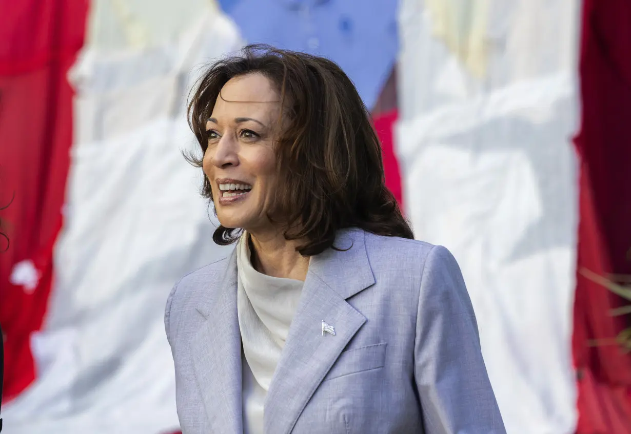 LA Post: Kamala Harris marks first visit to Puerto Rico as vice ...